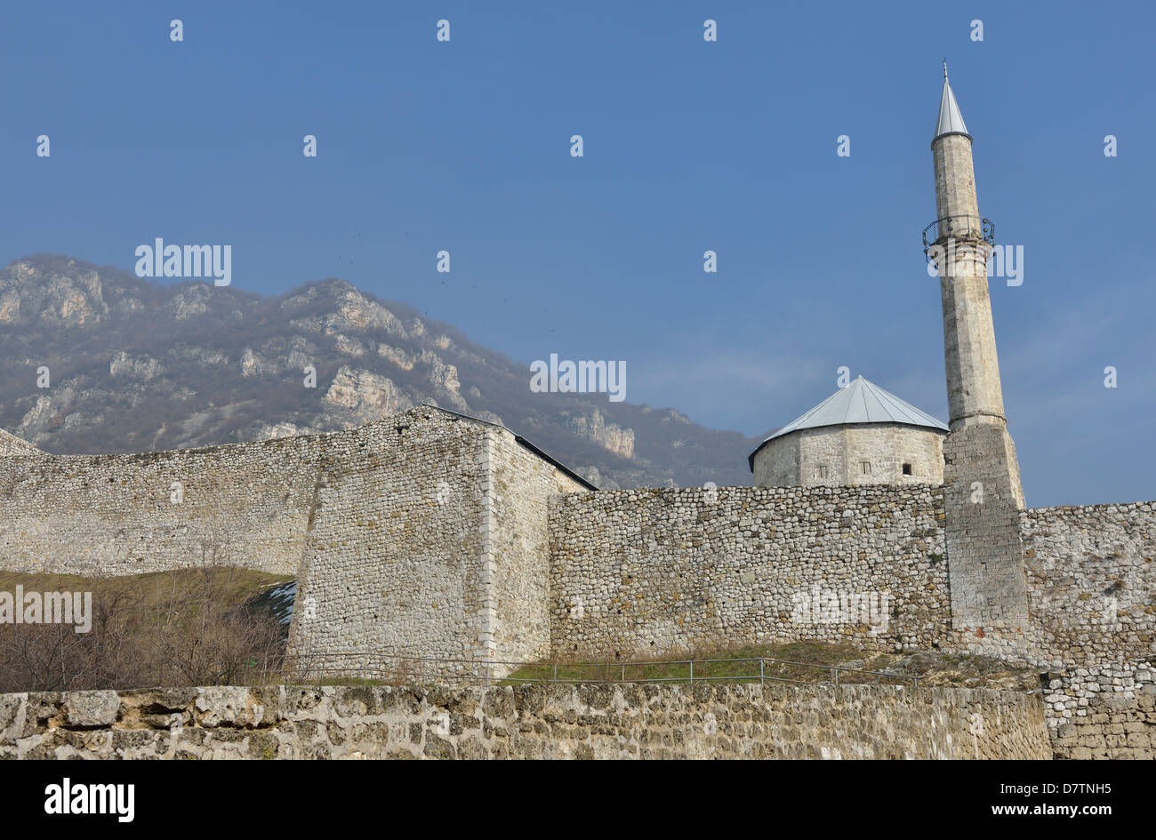Bosnian ruins hi-res stock photography and images - Alamy