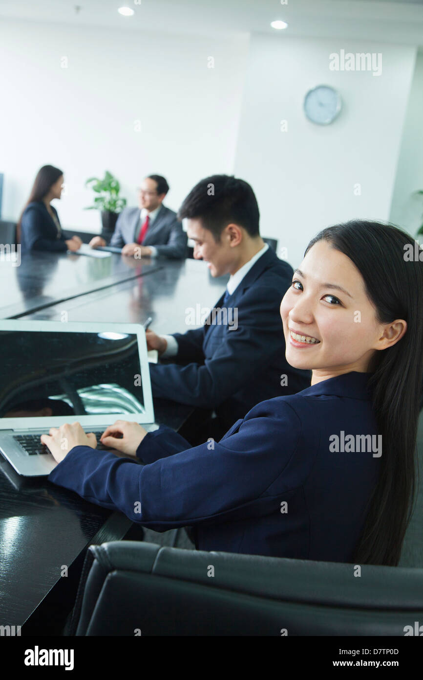 Shoulder camera hi-res stock photography and images - Alamy