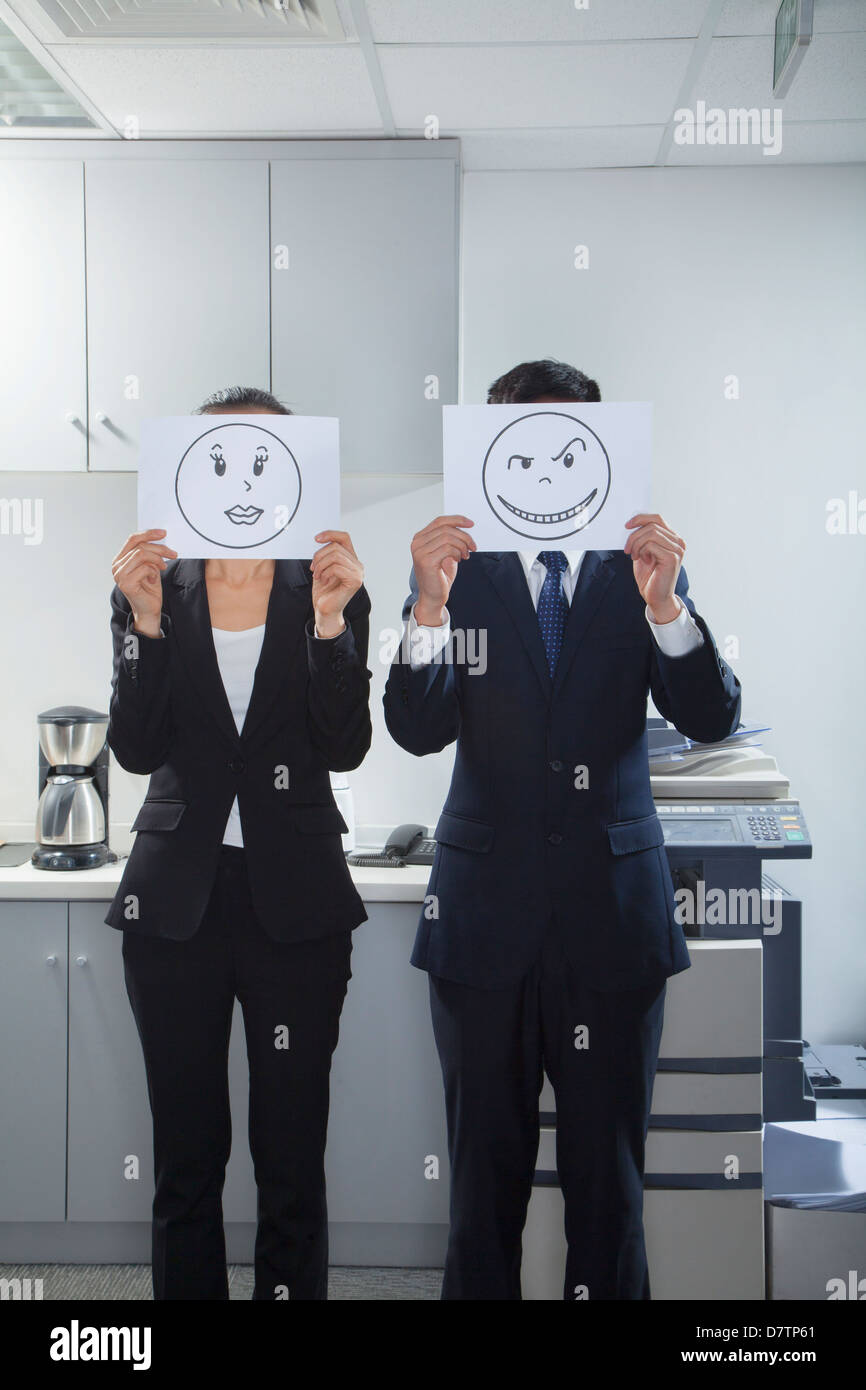 Smiley businesspeople hi-res stock photography and images - Alamy