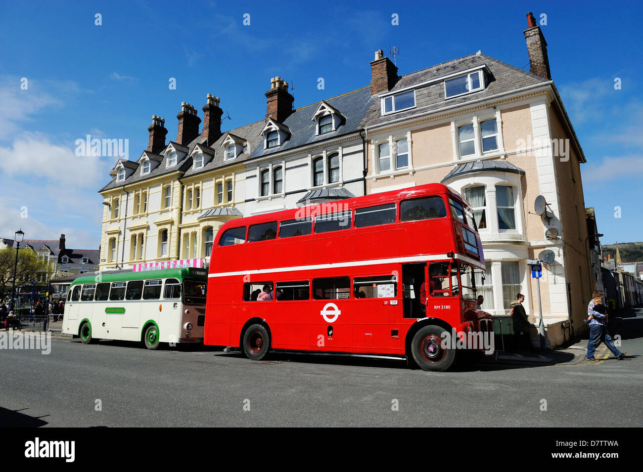 Vintage london bus llandudno victorian hi-res stock photography and ...