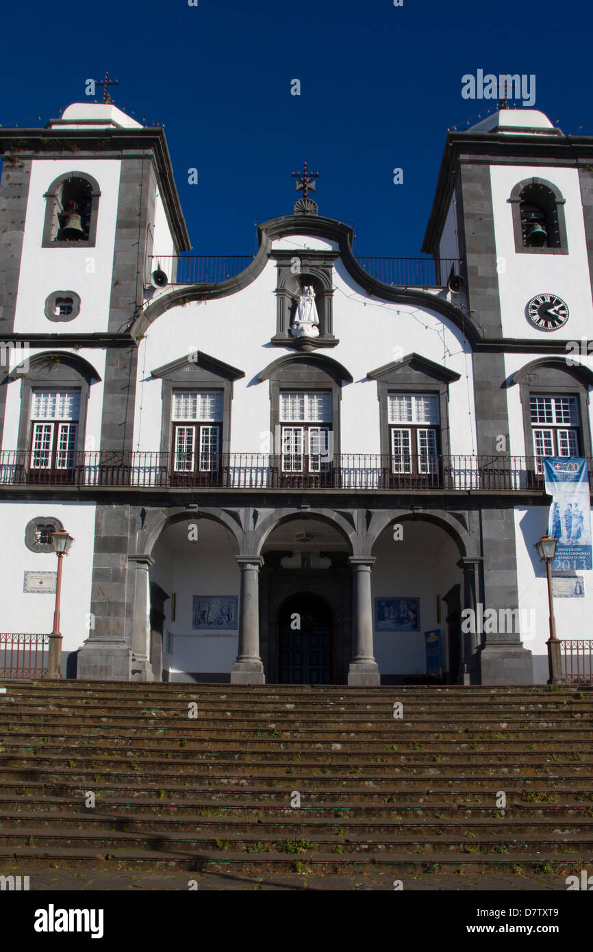 Funchal churches hi-res stock photography and images - Alamy