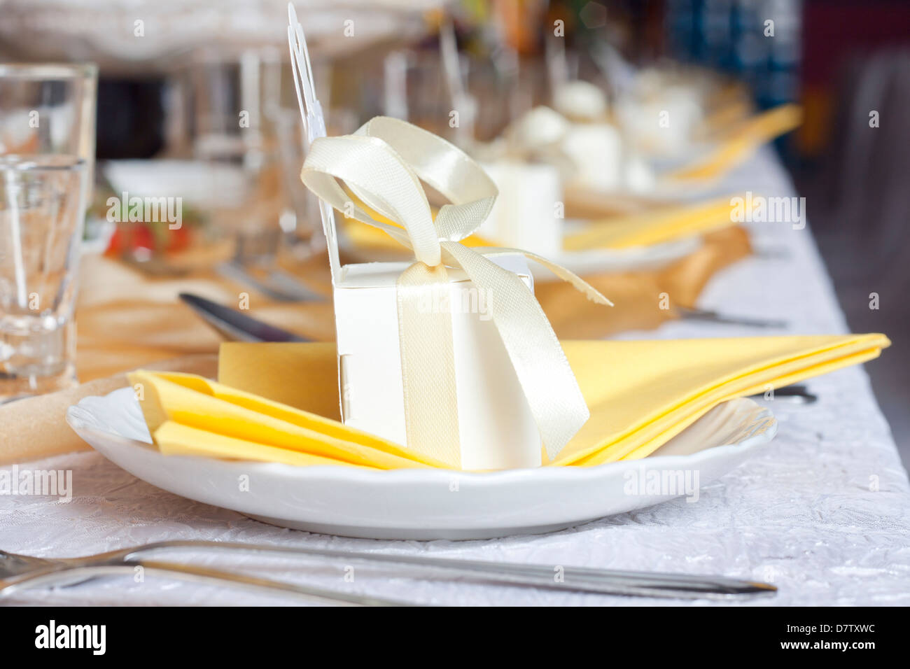 Meal on the table with plates and cutlery hi-res stock photography and ...