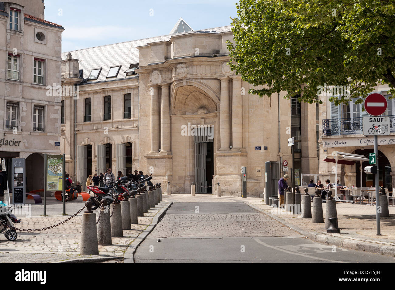 A view of the restored old fish market in the old city of La Rochelle ...