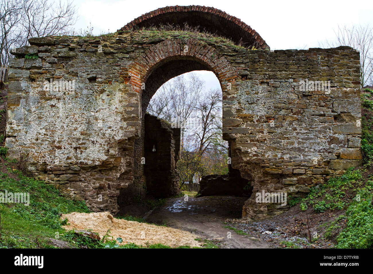 Pomfret castle hi-res stock photography and images - Alamy