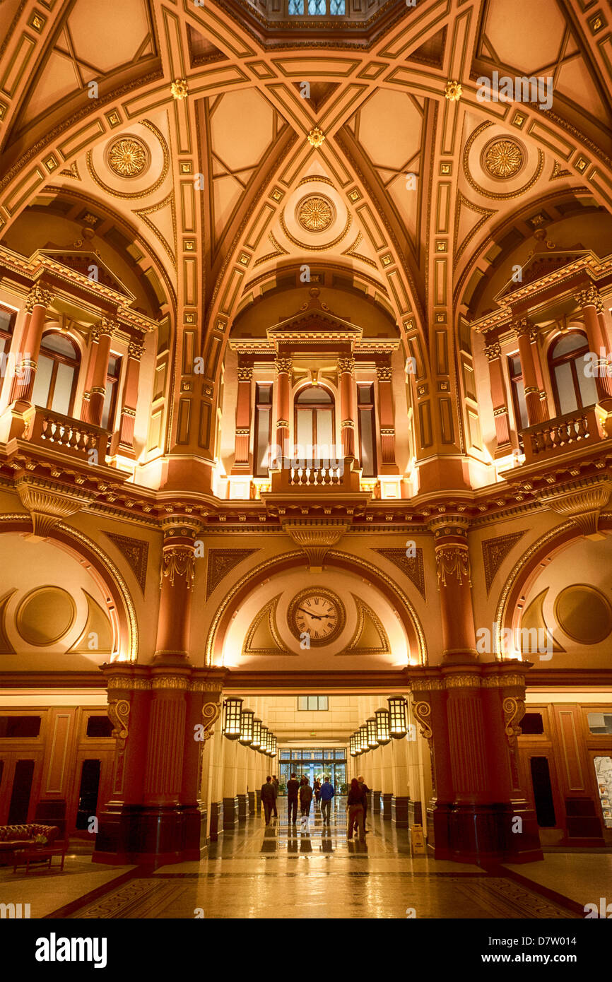 The impressive grand entrance and domed lobby of a Melbourne office ...