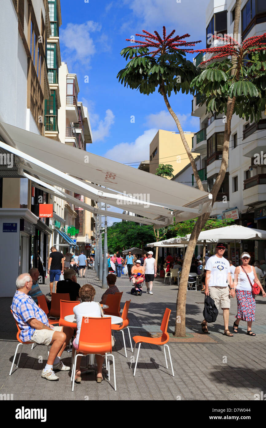 Calle leon castillo hi-res stock photography and images - Alamy