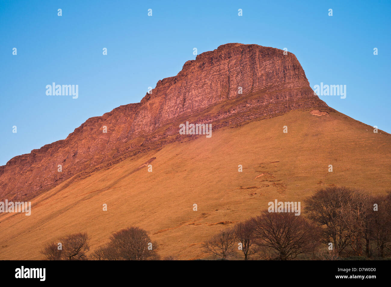 Late evening light on the limestone mountain of Benbulben, County Sligo ...