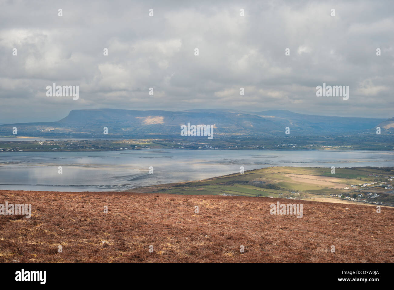 Ben bulben mountain sligo hi-res stock photography and images - Alamy