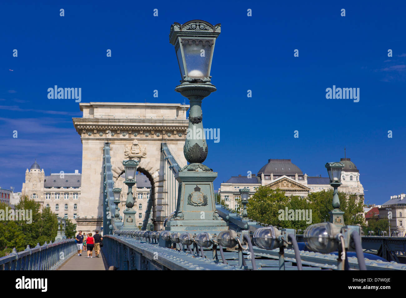 Chain bridge across the Danube, UNESCO World Heritage Site, Budapest ...