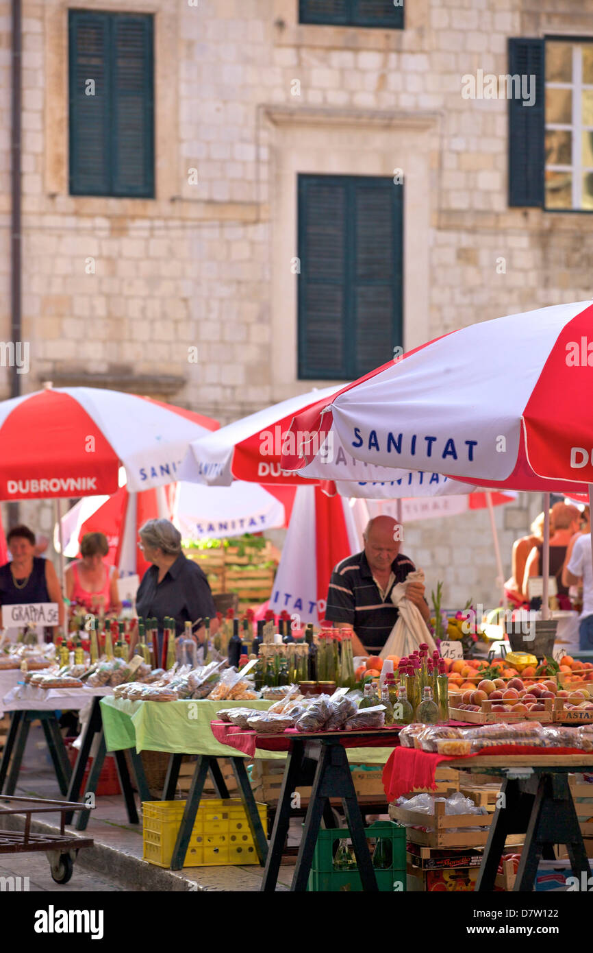 Gundulic square dubrovnik hi-res stock photography and images - Alamy