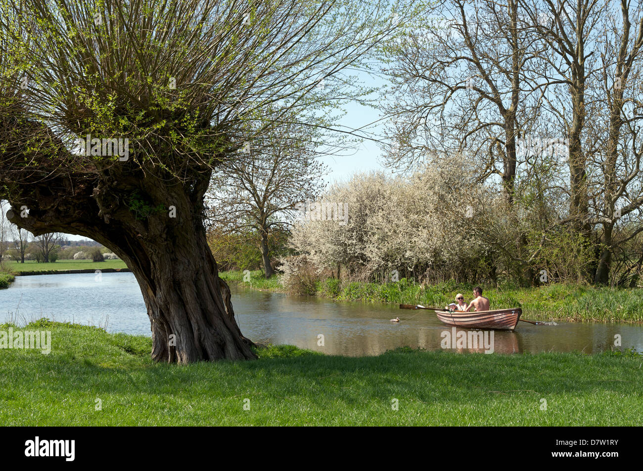 Essex River Boat High Resolution Stock Photography and Images - Alamy