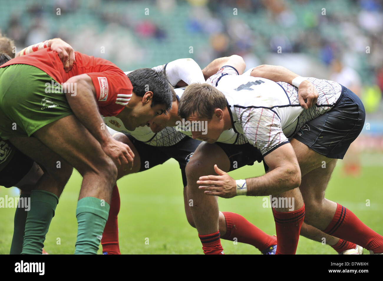 Rugby scrum hi-res stock photography and images - Alamy