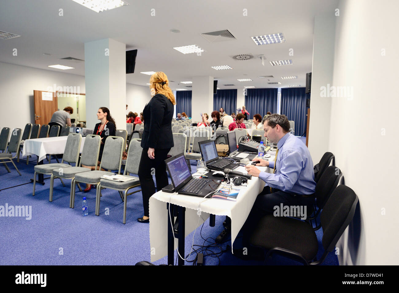 Digital lecture hi-res stock photography and images - Alamy