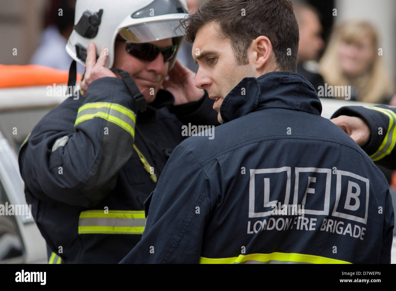Lfb rescue car hi-res stock photography and images - Alamy