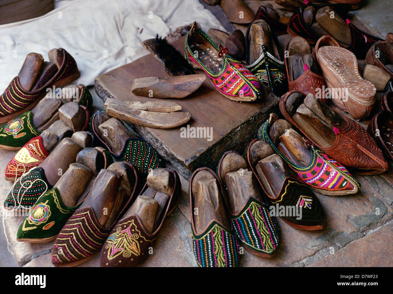 Traditional shoes from Rajasthan in a shoemaker workshop ( India Stock ...