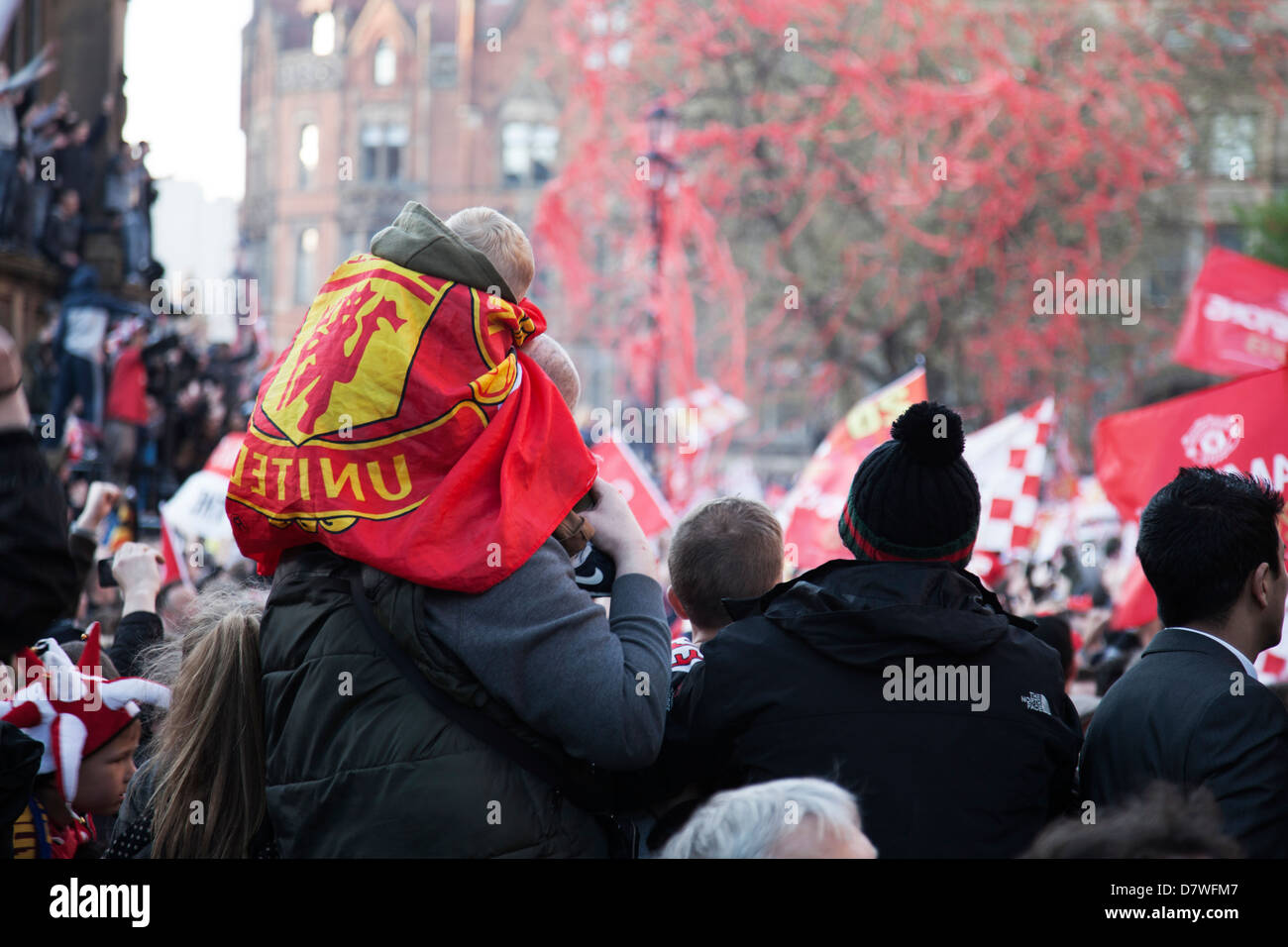 Manchester United 2010 Parade in Albert Square Stock Photo - Alamy