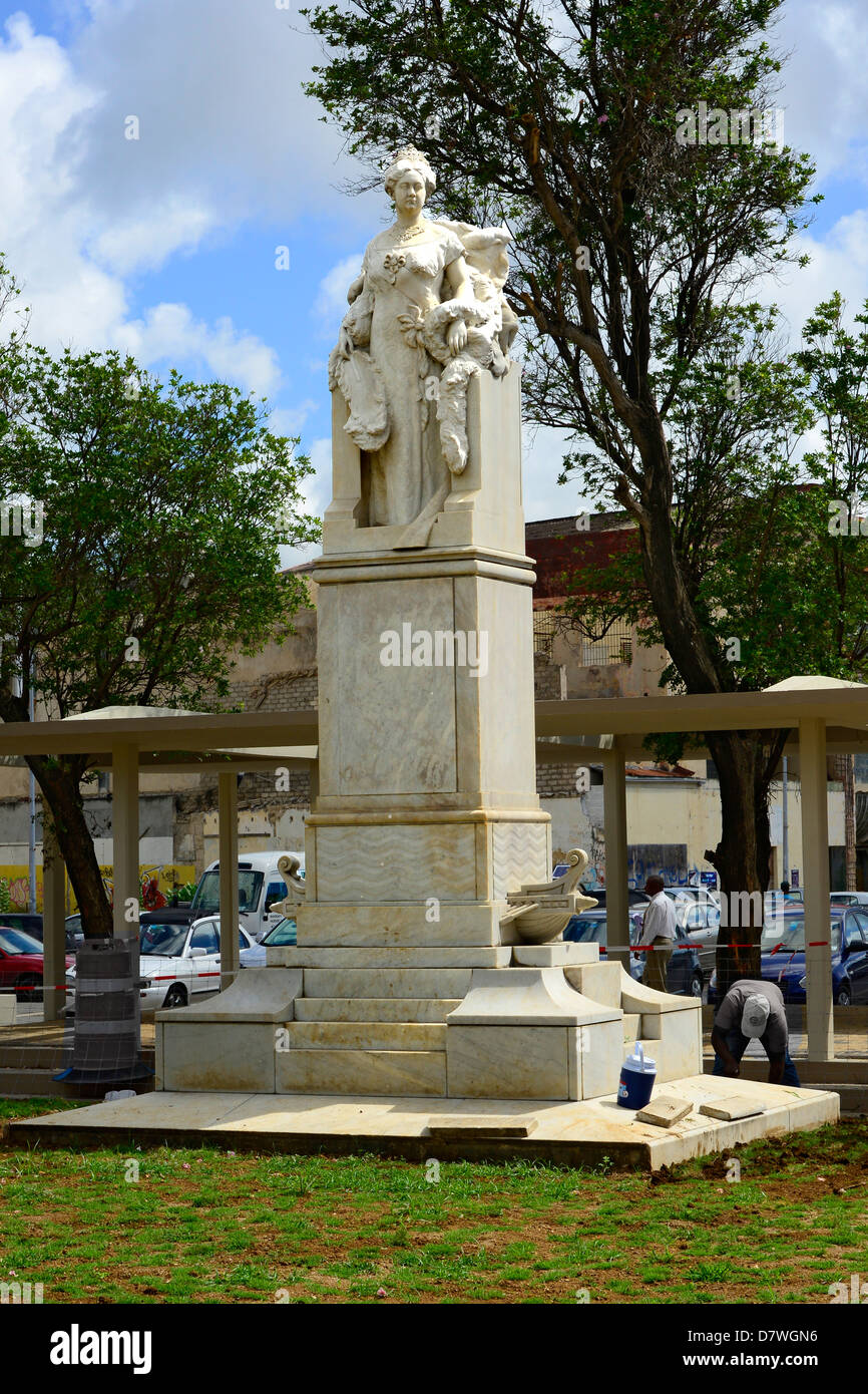 Queen Wilhelmina Statue, Park, Willemstad Curacao Curaҫao Dutch ...