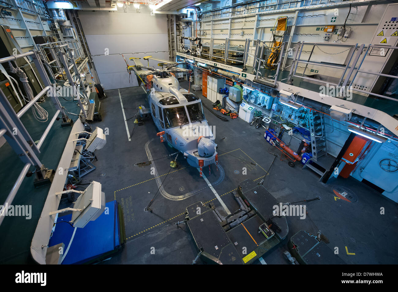 The Hangar and the Mk8 Lynx (Maritime variant) helicopter onboard HMS ...