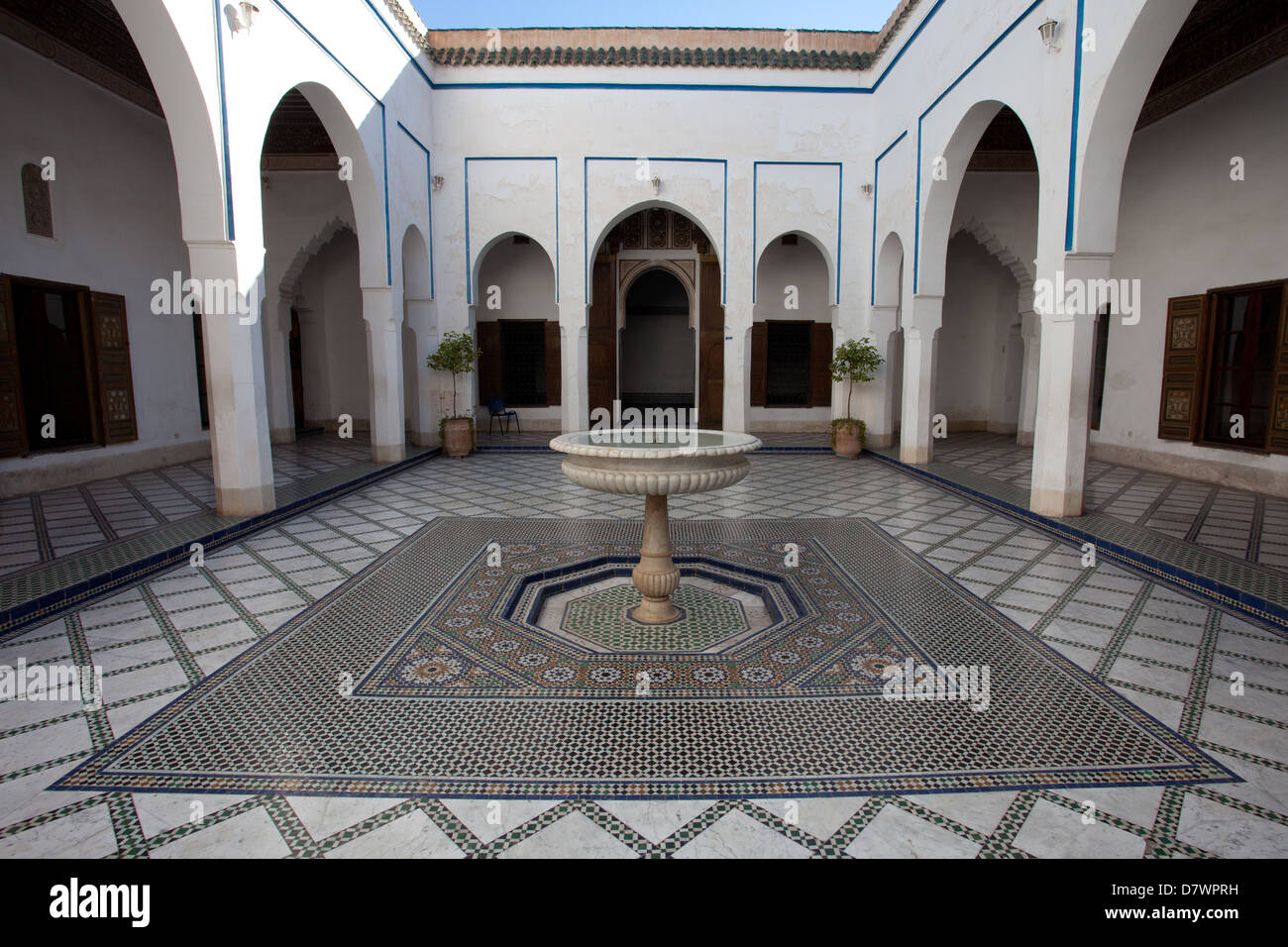 Bahia Palace: Marble-paved Courtyard Stock Photo - Alamy