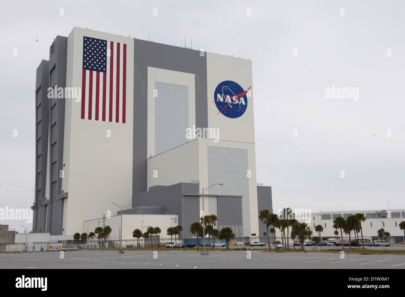 Space stations hi-res stock photography and images - Alamy