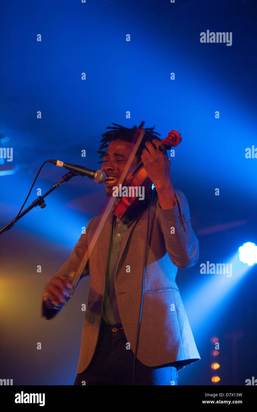 Marques Toliver violinist and actor performing at All Tomorrow's ...