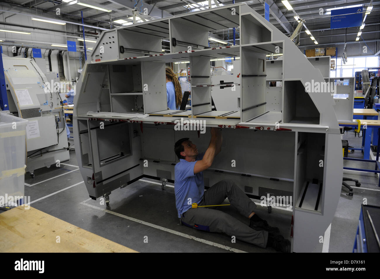 Zodiac - Driessen Aerospace CZ open new plant in Plzen, Czech Republic ...
