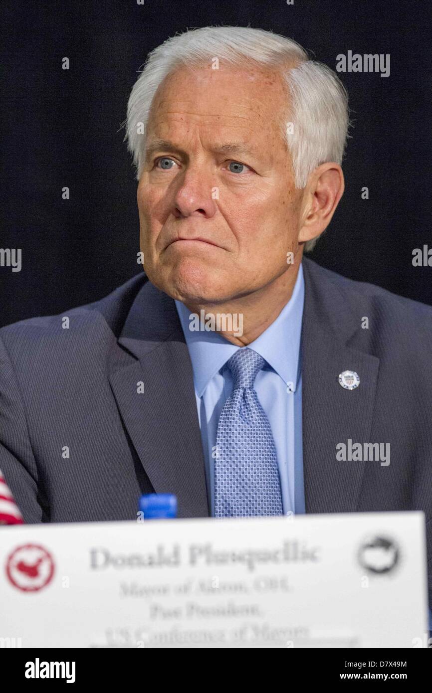 Los Angeles, California, U.S. May 14, 2013. Mayor of Akron, OH, Don ...