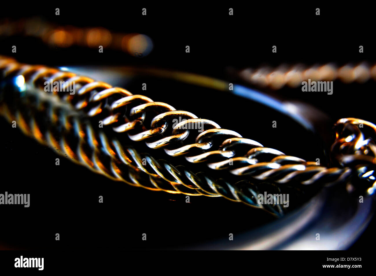 chain silver link Stock Photo - Alamy