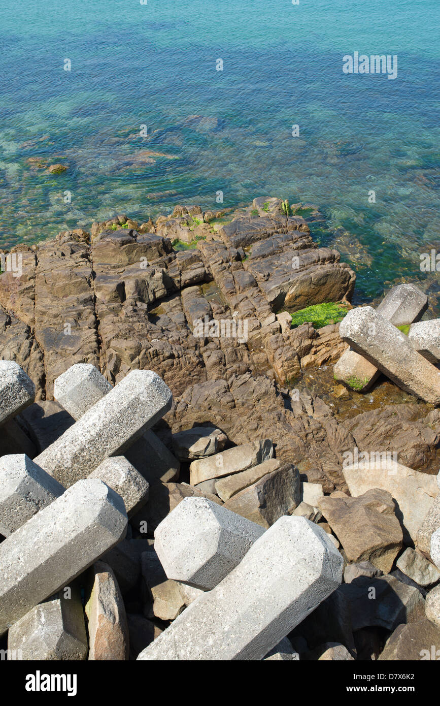 Breakwater concrete blocks protection coast hi-res stock photography ...