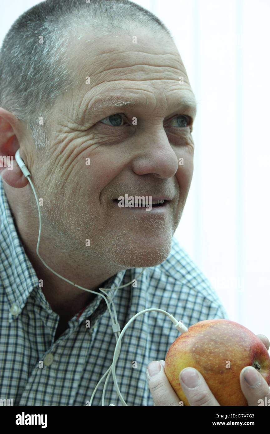 Smart pod High Resolution Stock Photography and Images - Alamy