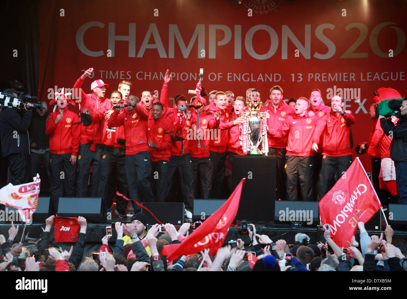 Premier league manchester united parade hi-res stock photography and ...