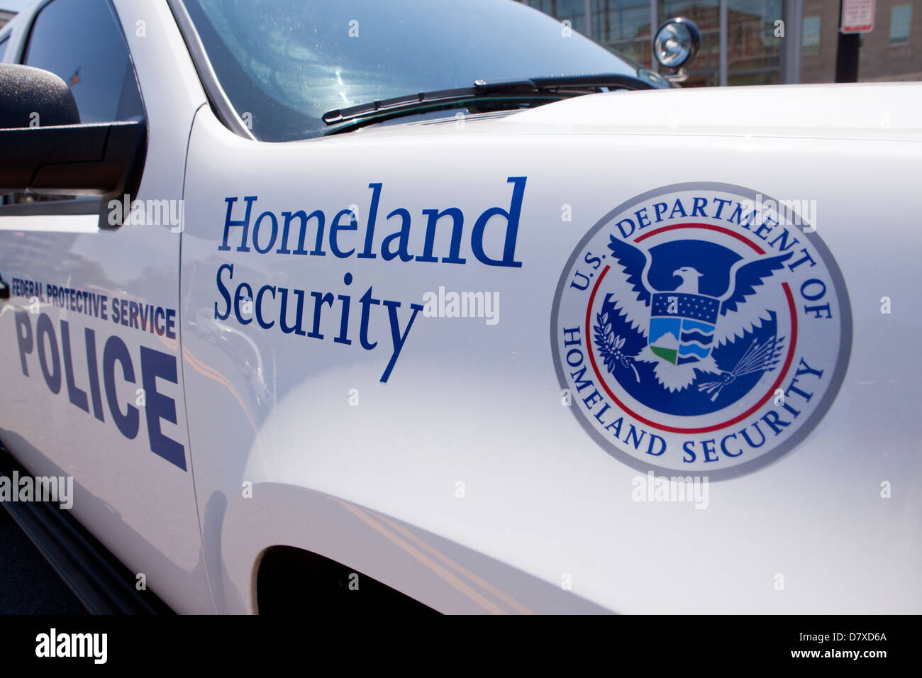 Homeland security federal protective service hi-res stock photography ...