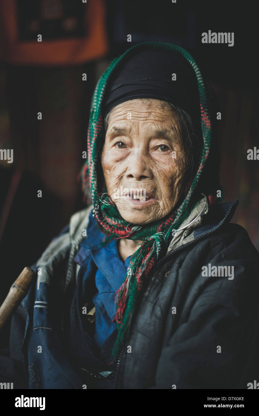 Old woman from the Hmong village, Sa Pa, Vietnam Stock Photo - Alamy