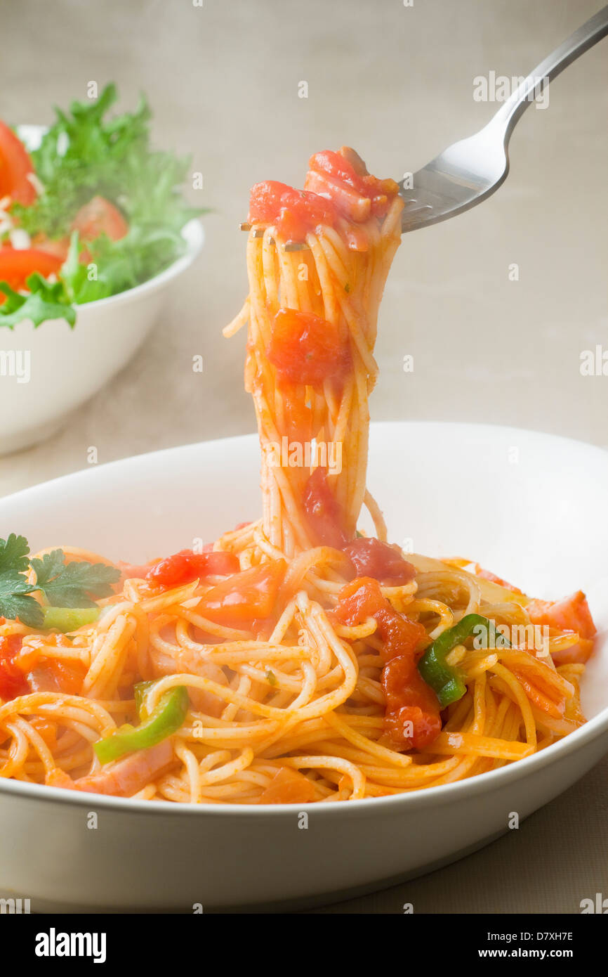 Spaghetti japanese hi-res stock photography and images - Alamy