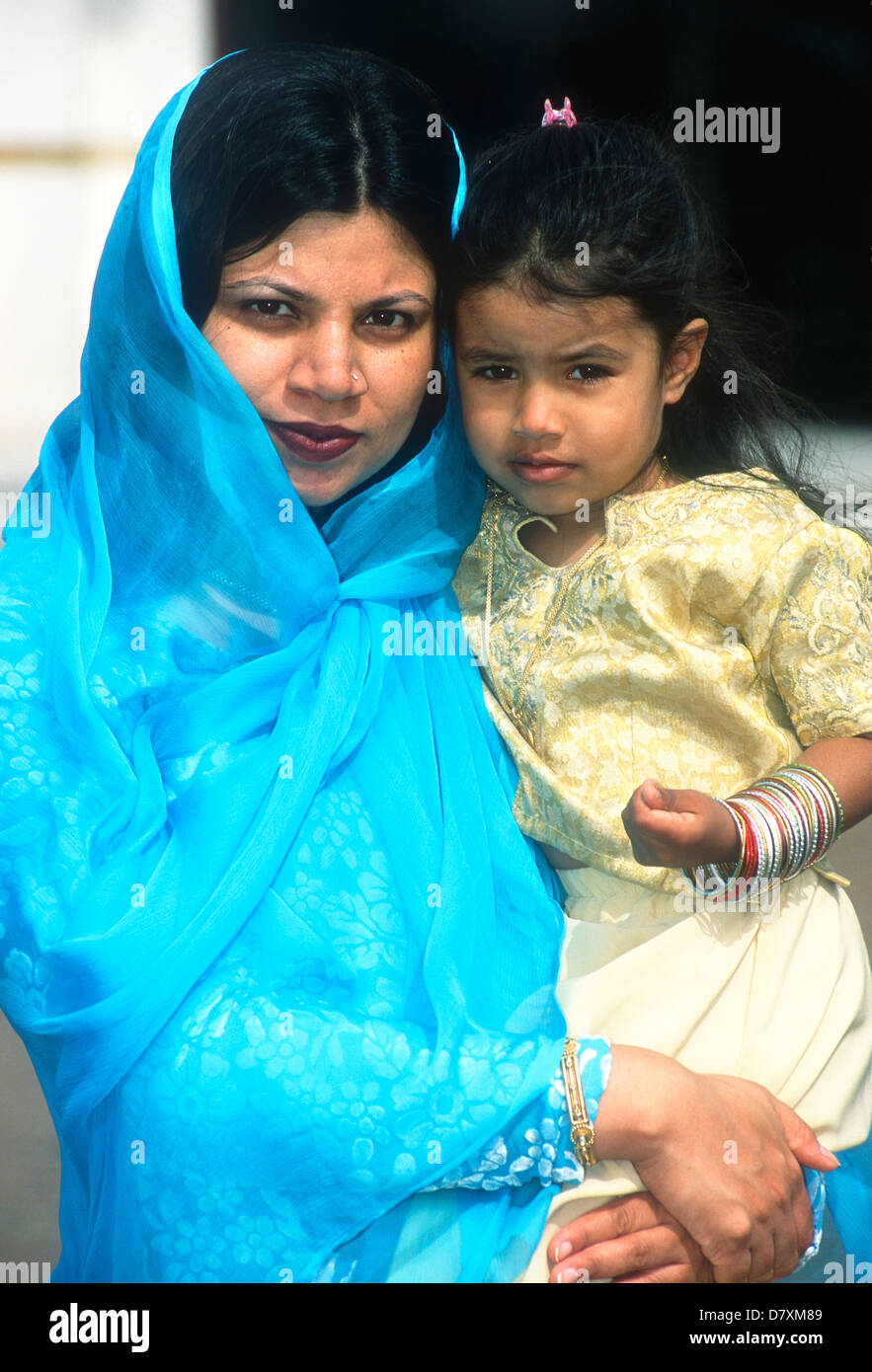 Sikh girls kids hi-res stock photography and images - Alamy