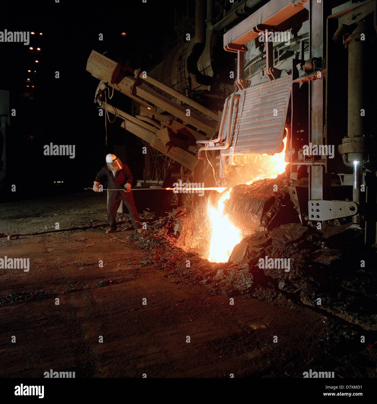 Electric arc furnace pouring steel hi-res stock photography and images ...