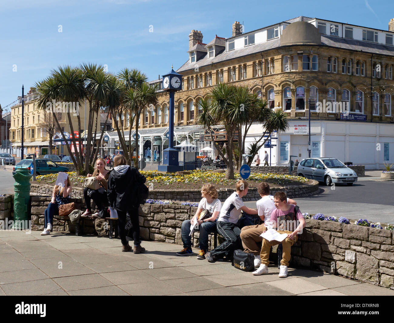 Llandudno town centre hi-res stock photography and images - Alamy