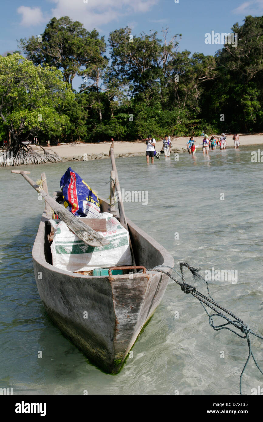 Moken Tribe Stock Photos & Moken Tribe Stock Images - Alamy