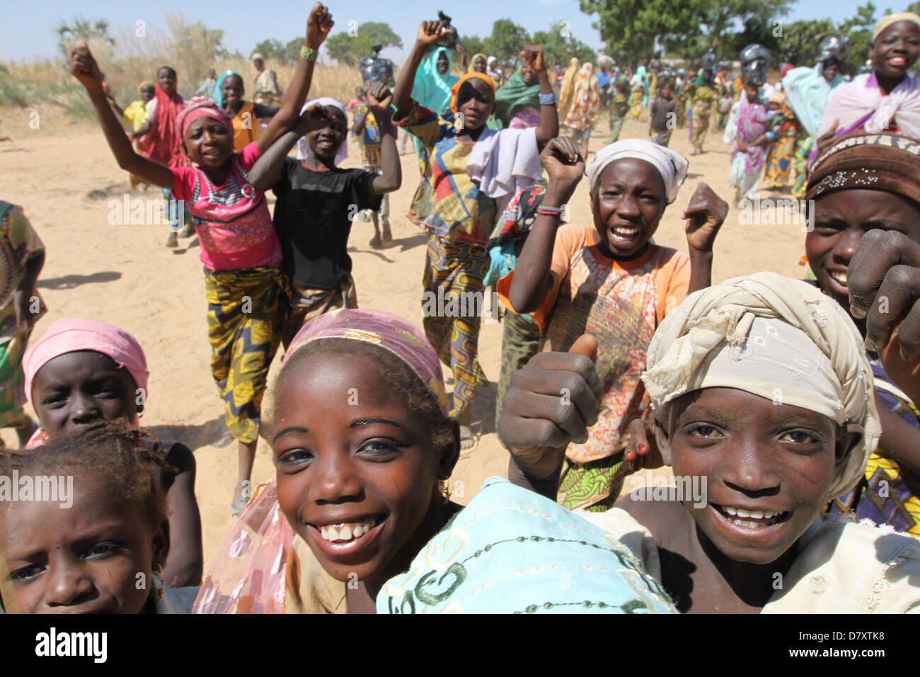 Niger drought africa poverty poor hi-res stock photography and images ...