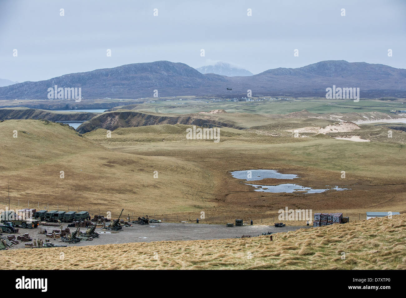 29 Commando Regiment Royal Artillery using L118 Artillery Guns in ...