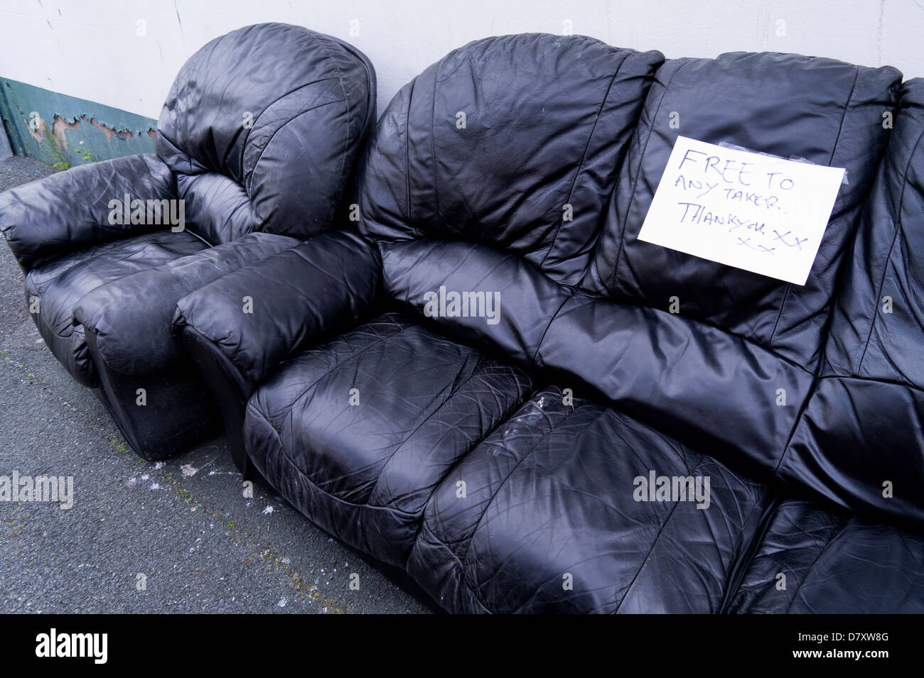 Flytipping hi-res stock photography and images - Alamy