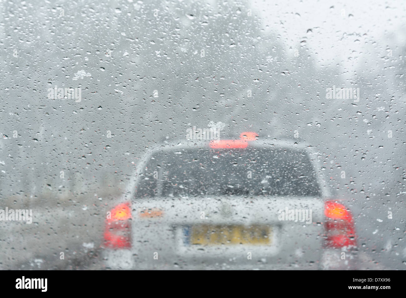 Driving in a blizzard hi-res stock photography and images - Alamy