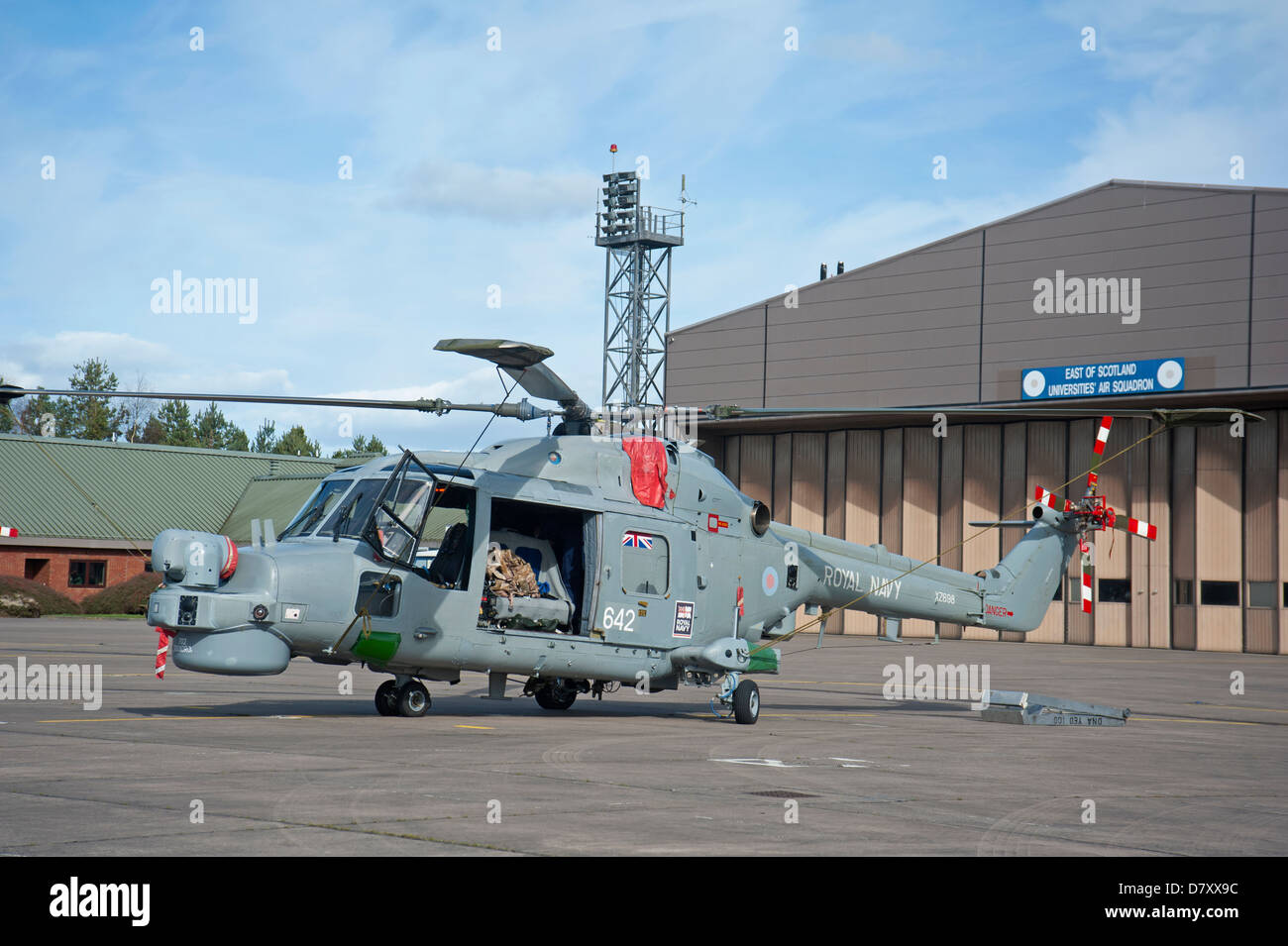 Agustawestland lynx helicopter hi-res stock photography and images - Alamy