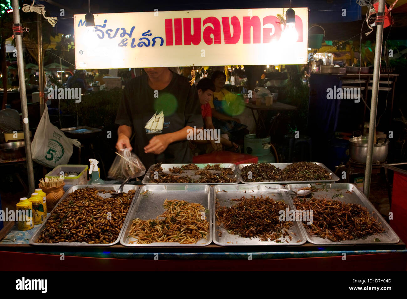 Main population hi-res stock photography and images - Alamy