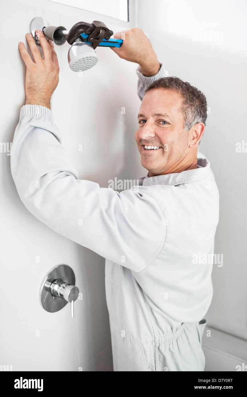 Man shower 50 hi-res stock photography and images - Alamy