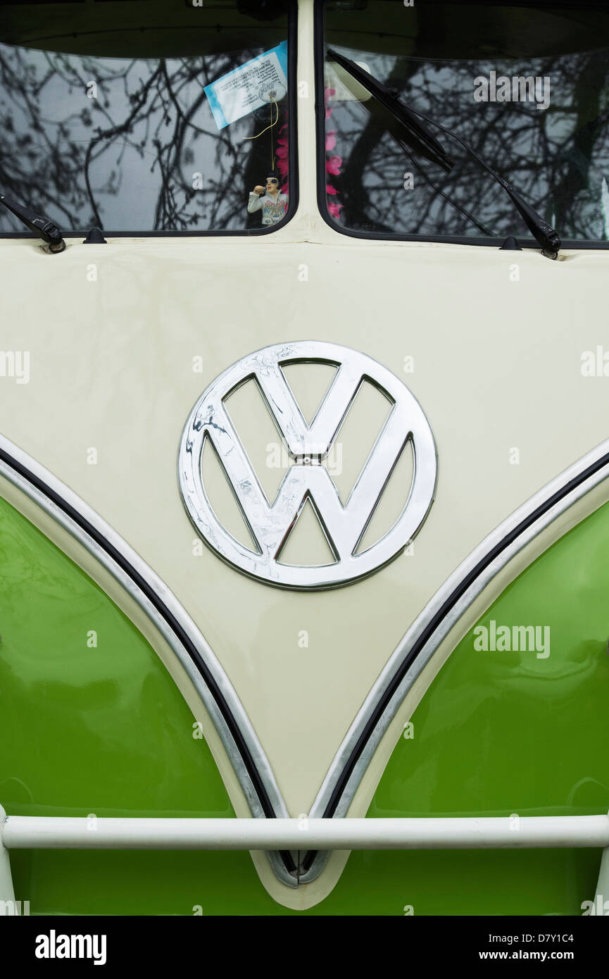 VW Split Screen Volkswagen camper van Stock Photo - Alamy
