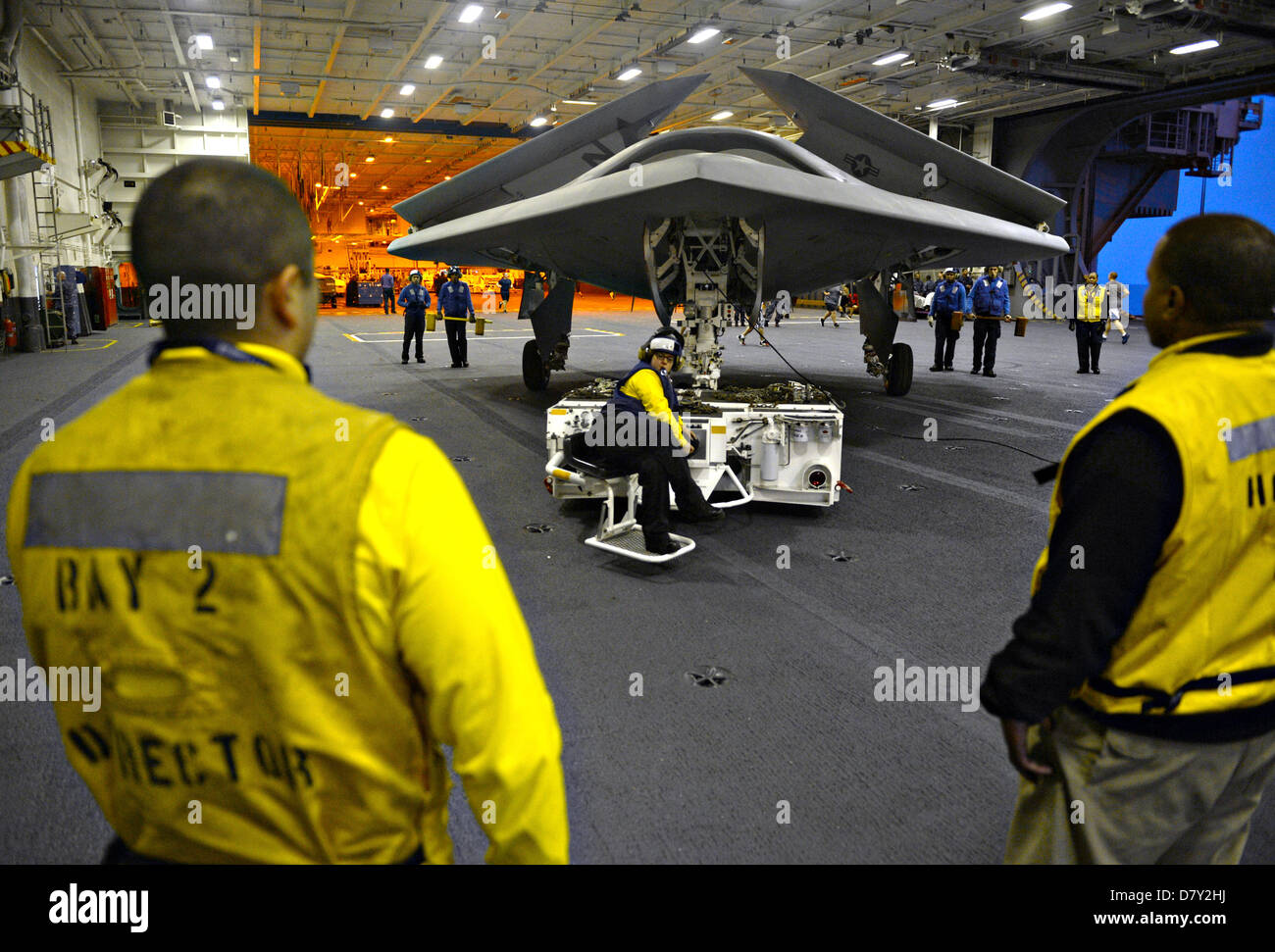 Hangar bay deck hi-res stock photography and images - Alamy