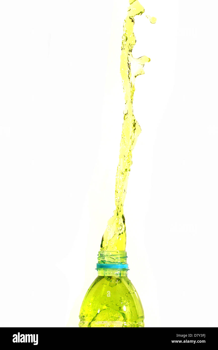 Water bottle splashing hi-res stock photography and images - Alamy