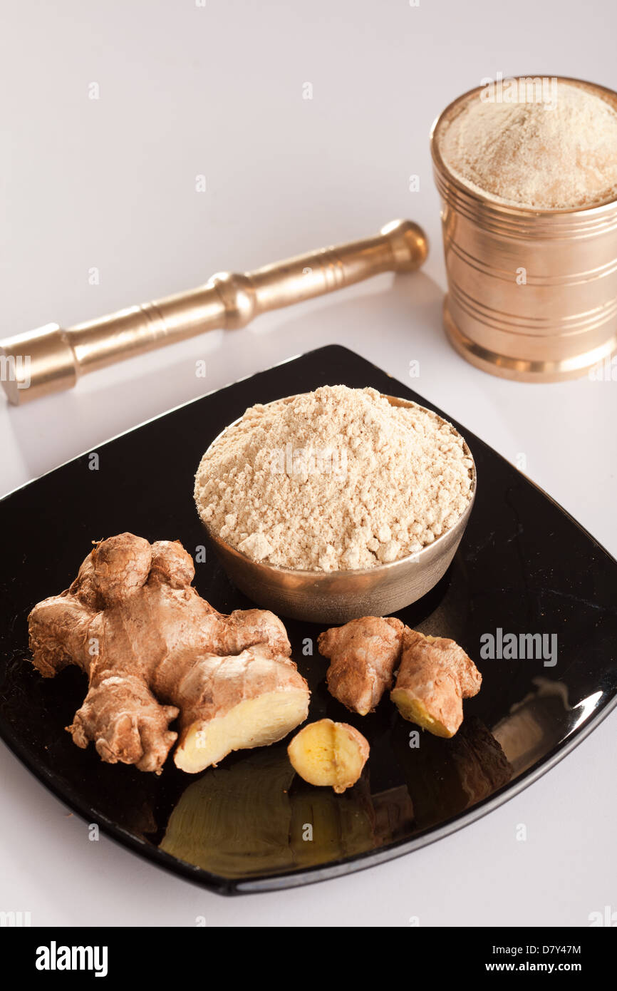 Ginger powder hi-res stock photography and images - Alamy