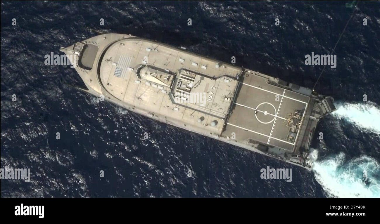 Swift (HSV 2) gets underway from Key West Stock Photo - Alamy